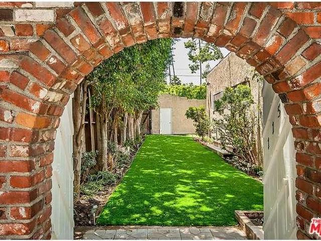 115 N WETHERLY DR for sale in Beverly Hills, California