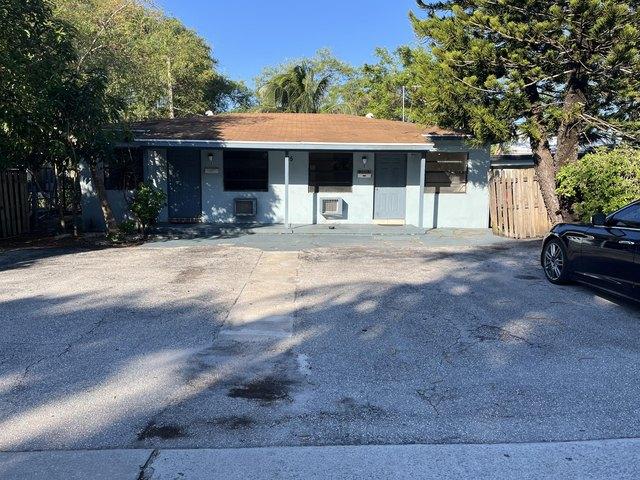 115 N A St, Lake Worth Beach, FL 33460