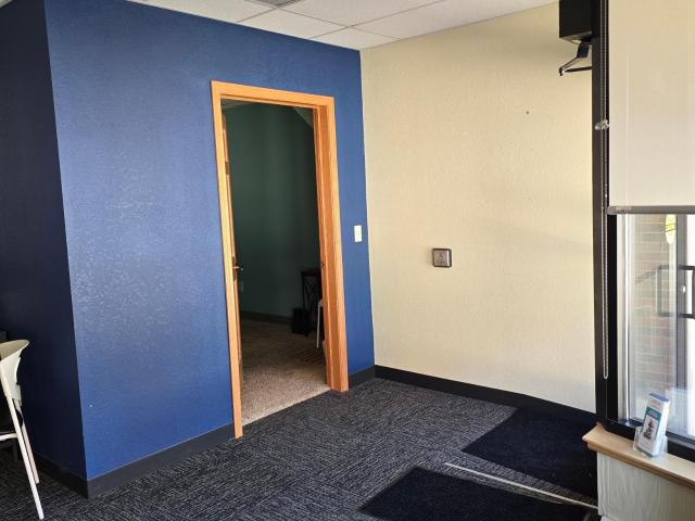 115 N Broadway Street