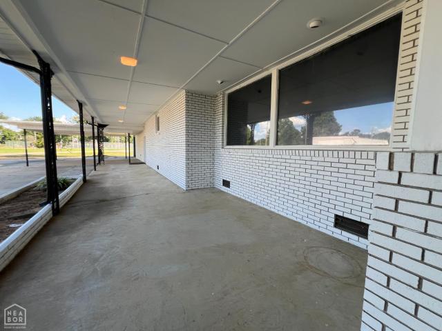 115 N Crest