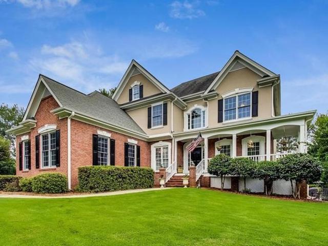 115 N Stone Close, Milton, GA 30004