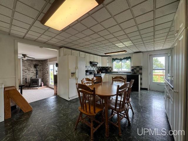115 N Superior Avenue