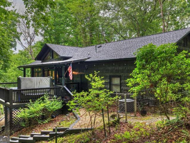 115 New River Estates
