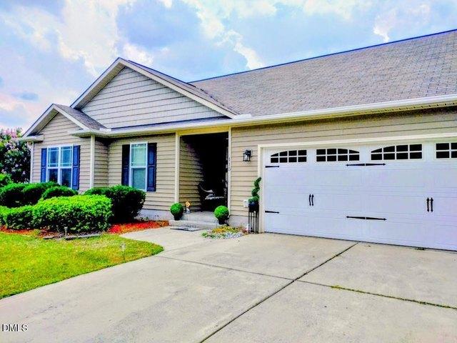 115 Newbury Dr, Angier, NC 27501