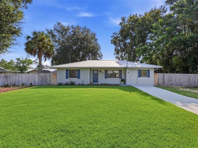 115 NE 5th St, Chiefland, FL 32626