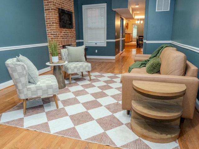 115 S Ann St