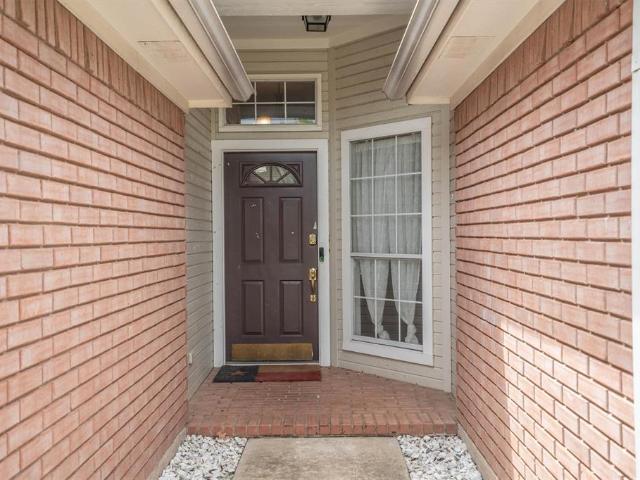 115 S Blue Bonnet Circle