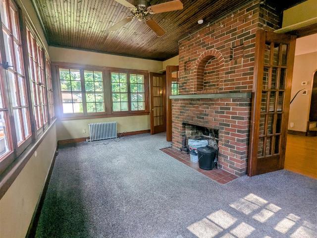 115 S Higby Street