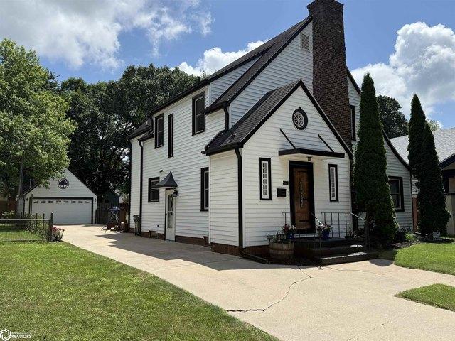 115 S Kentucky Ave, Mason City, IA 50401