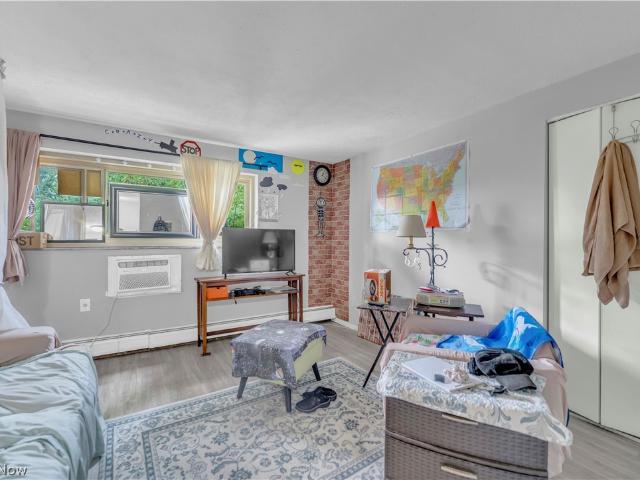 115 S Rocky River Drive 406
