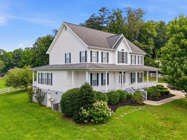 115 Smoky View Ln, Newport, TN 37821