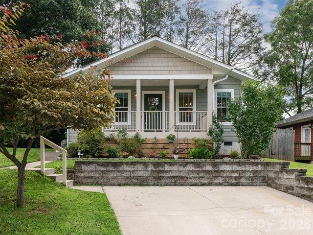 115 Soulshine Ct, Asheville, NC 28806