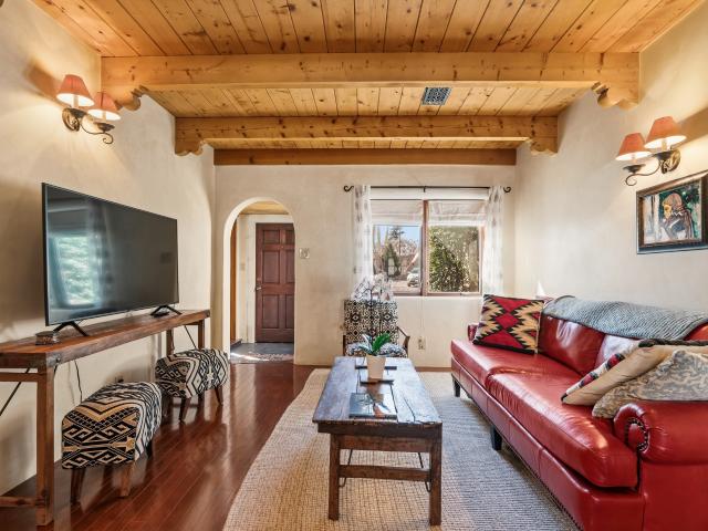 115 Santa Fe Avenue I