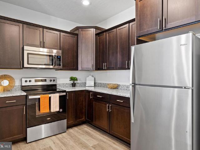 115 Sienna Dr # 302