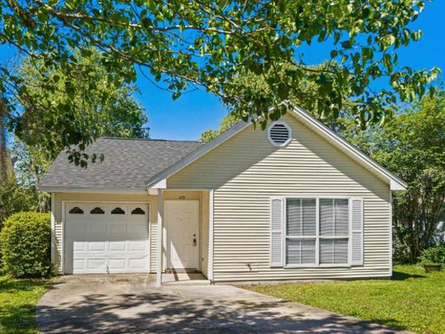 115 Spinnaker Cir, Kingsland, GA 31548