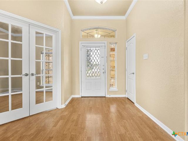 115 Squire Loop
