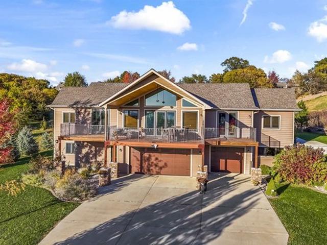 115 Starboard St, Yankton, SD 57078