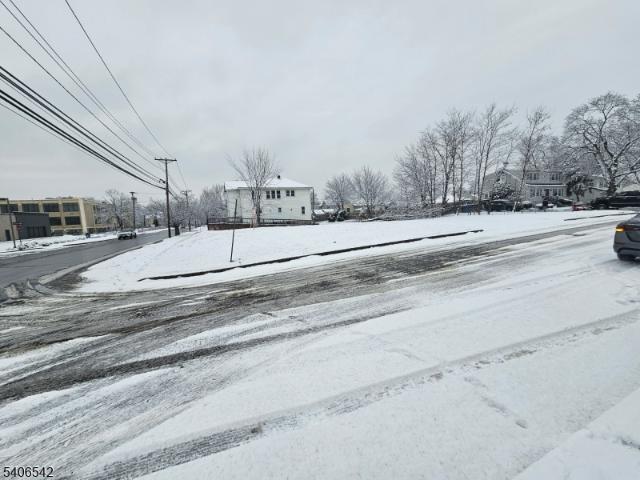 115 Stelton Rd