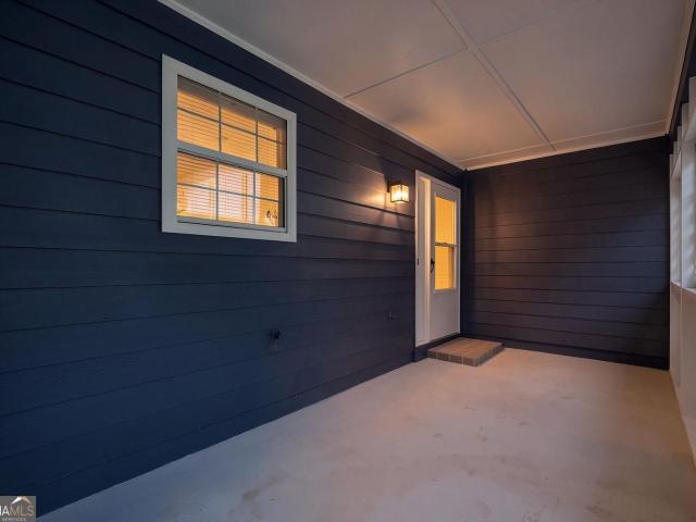 115 Stoneview Circle