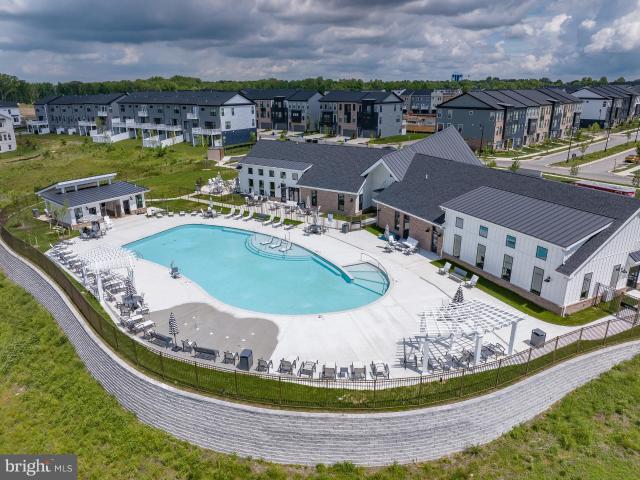 115 Summit Point Blvd, Unit 18J, Bowie, MD 20716 | MLS #MDPG2194 | Compass
