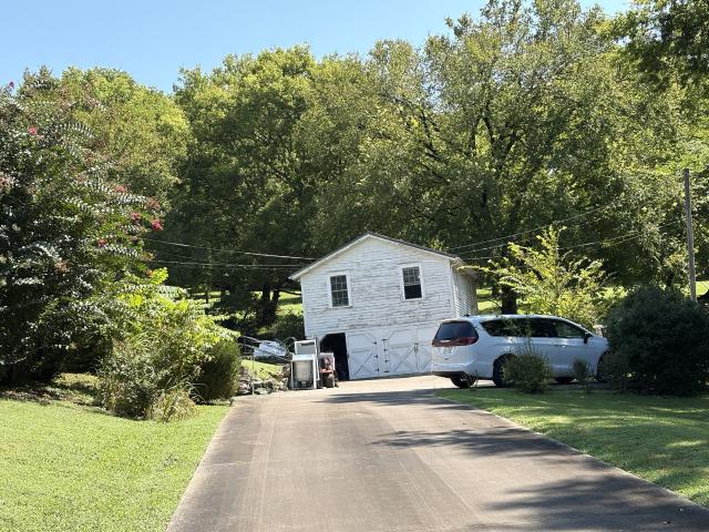 115 Sunset Dr