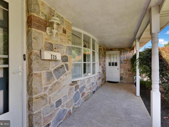 115 Sunset Lane