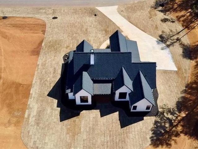 115 Palisade Drive
