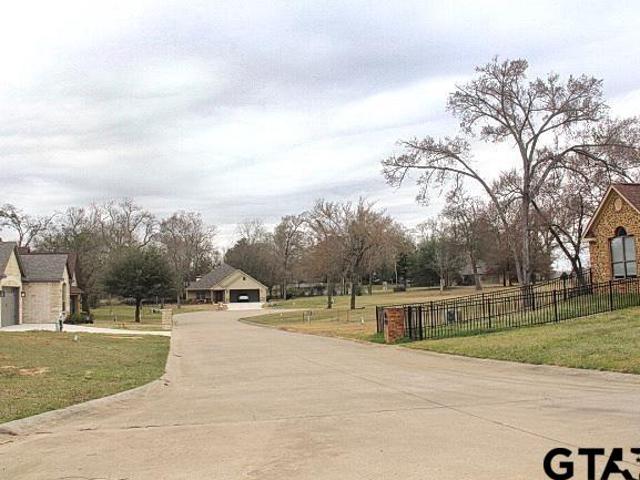 115 Palomita Cove, Athens, TX 75751 | MLS #26002 | Compass