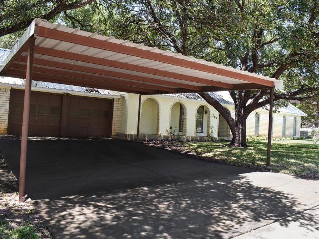 115 Parkview