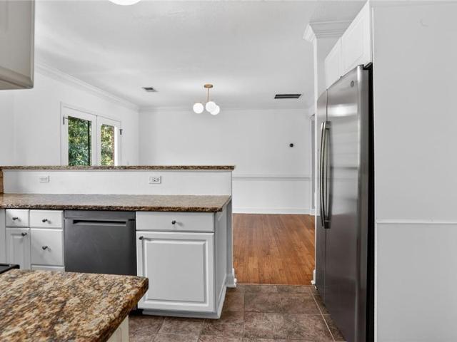 115 Peachtree Memorial Drive NW C4