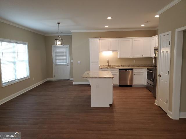 115 Pinehurst Court