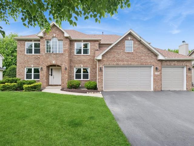 115 Pineridge Dr S, Oswego, IL 60543