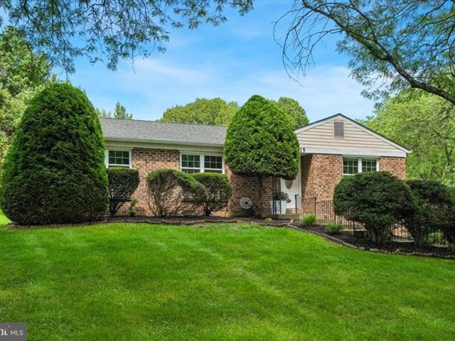 115 Pleasant Hill Rd, Cheltenham, PA 19012