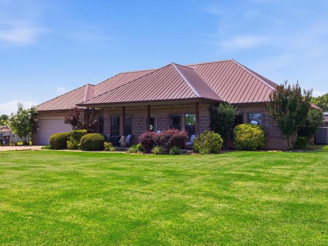 115 Prairie Dr