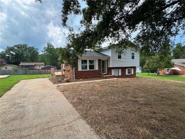 115 Robert Drive
