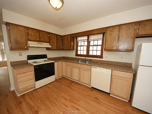 115 Roberta Drive B
