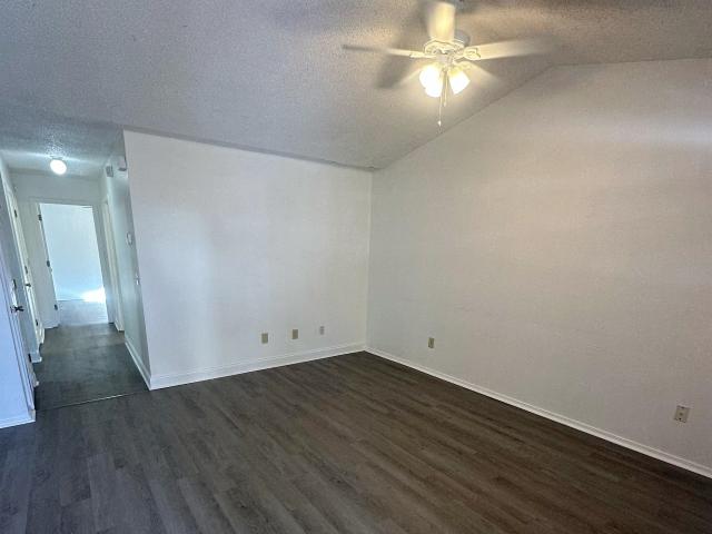 115 rocky reef Circle