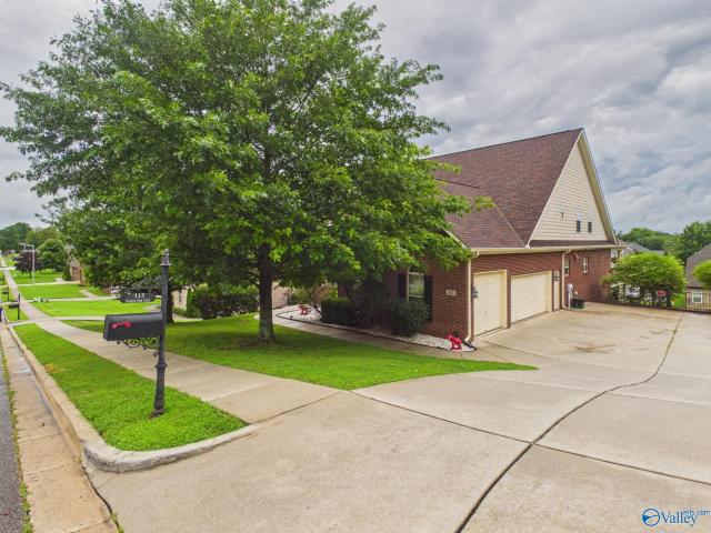 115 Rainbow Glen Circle