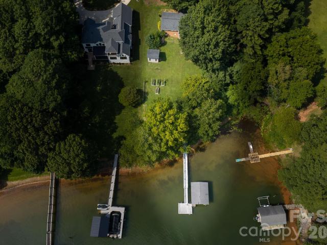 115 Rainbow Lane