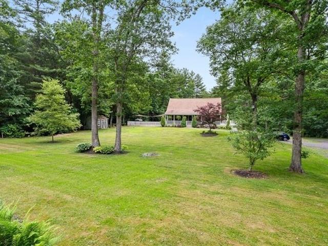115 River Rd, Rutland, MA 01543