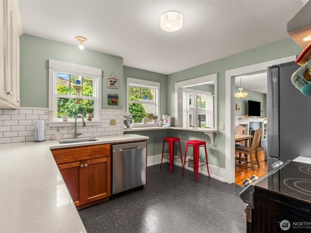 115 Riverfront Drive