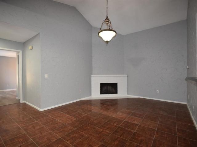 115 W Timberview Lane
