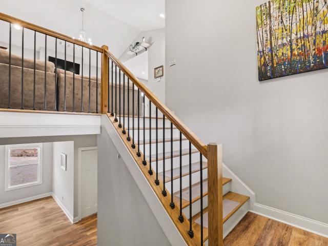 115 W Woods Drive
