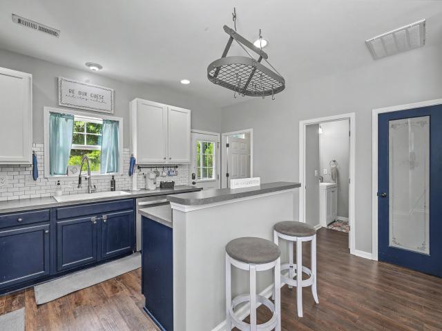 115 Worthington Drive