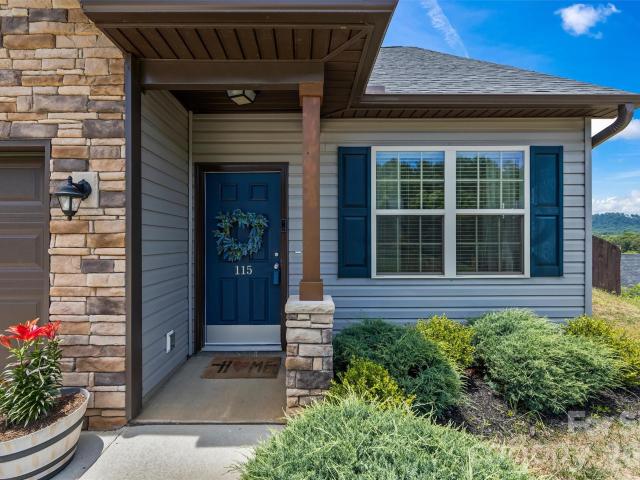 115 Water Leaf Drive