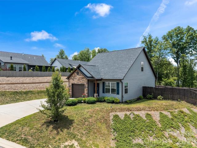 115 Water Leaf Drive