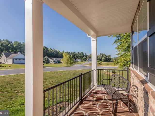 115 Waterfront Dr