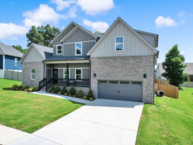 115 White Tail Lane NW