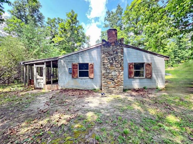 115 Wrights Branch Rd, New Castle, VA 24127