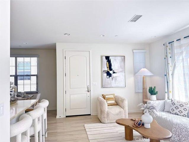115 Tubeflower, Irvine, CA 92618